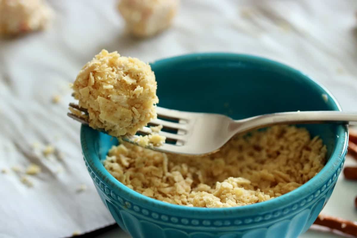 The Best Salsa Cheese Ball Pops - Good Grief Cook