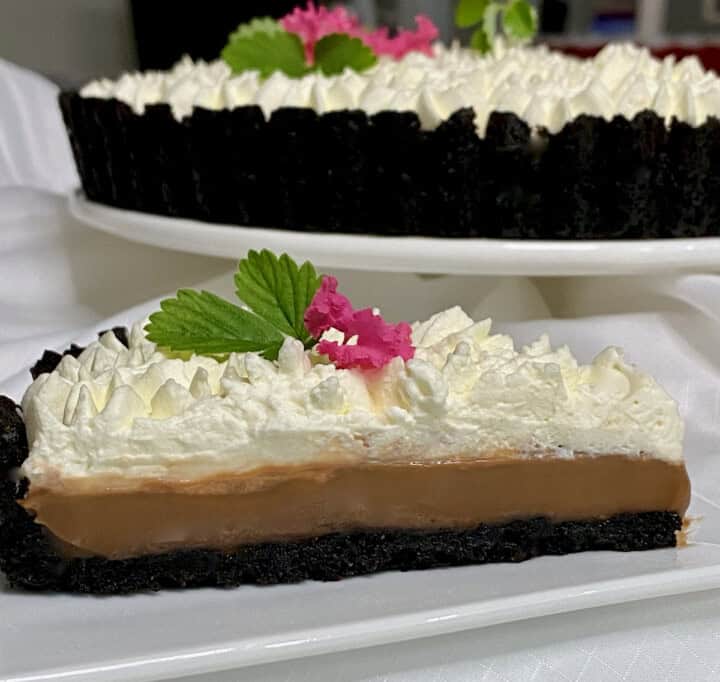 Simple Chocolate Cream Pie with Spirit - Good Grief Cook